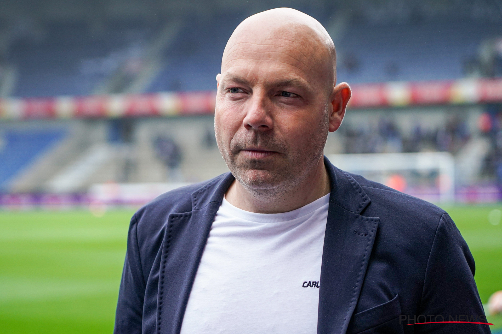 Brian Riemer: 'Voetbal kan hard zijn.' - Sport 24/7